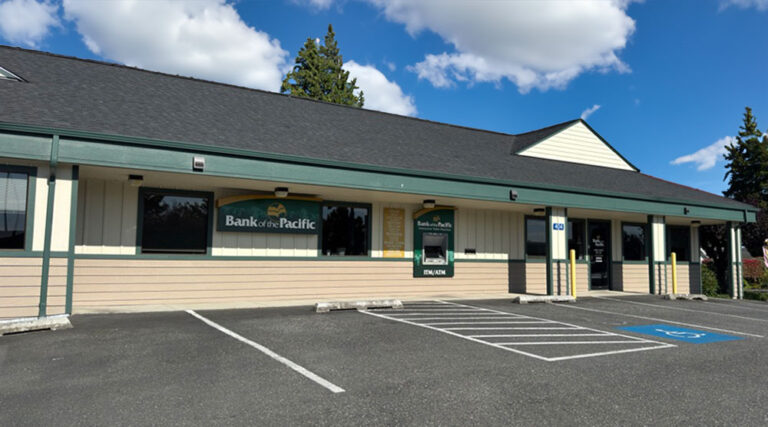 Burlington Commercial Banking Center | Bank of the Pacific